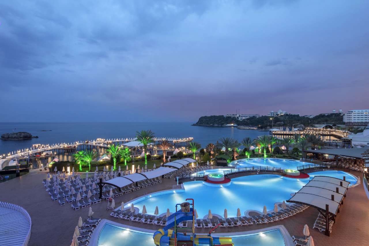 GRANADA LUXURY BEACH AVSALLAR - Alanya, ⭐